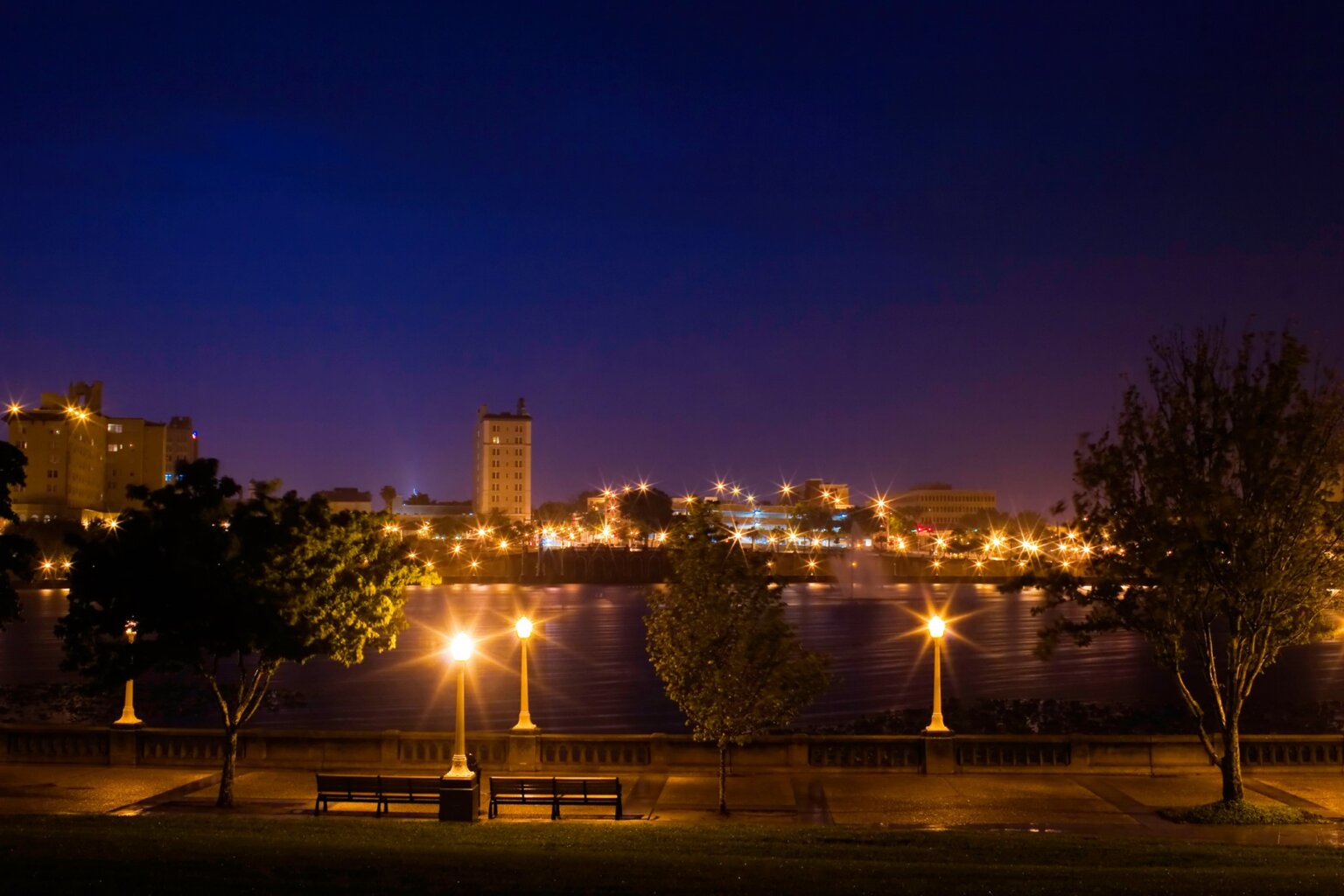 GrayRobinson Builds Relationships, Growing Where Clients' Needs Are ...